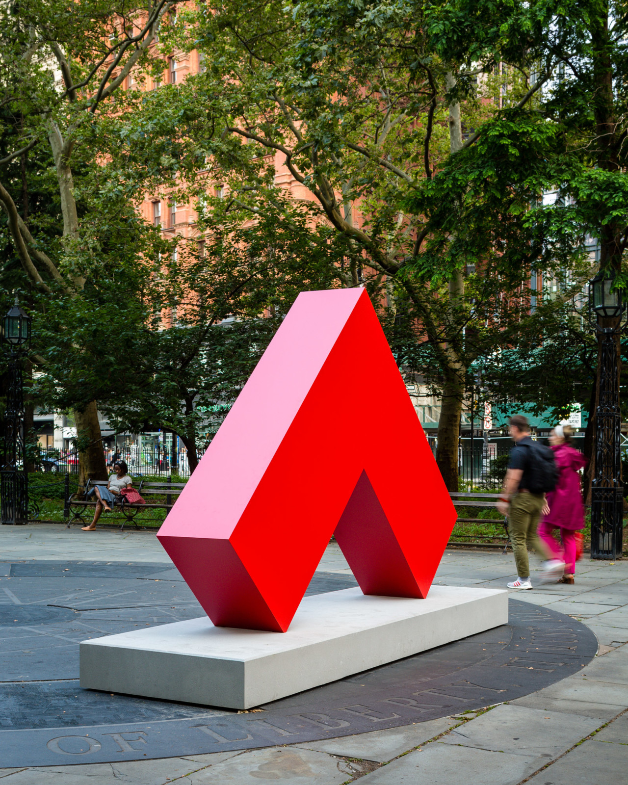 Carmen Herrera: Estructuras Monumentales - Public Art Fund
